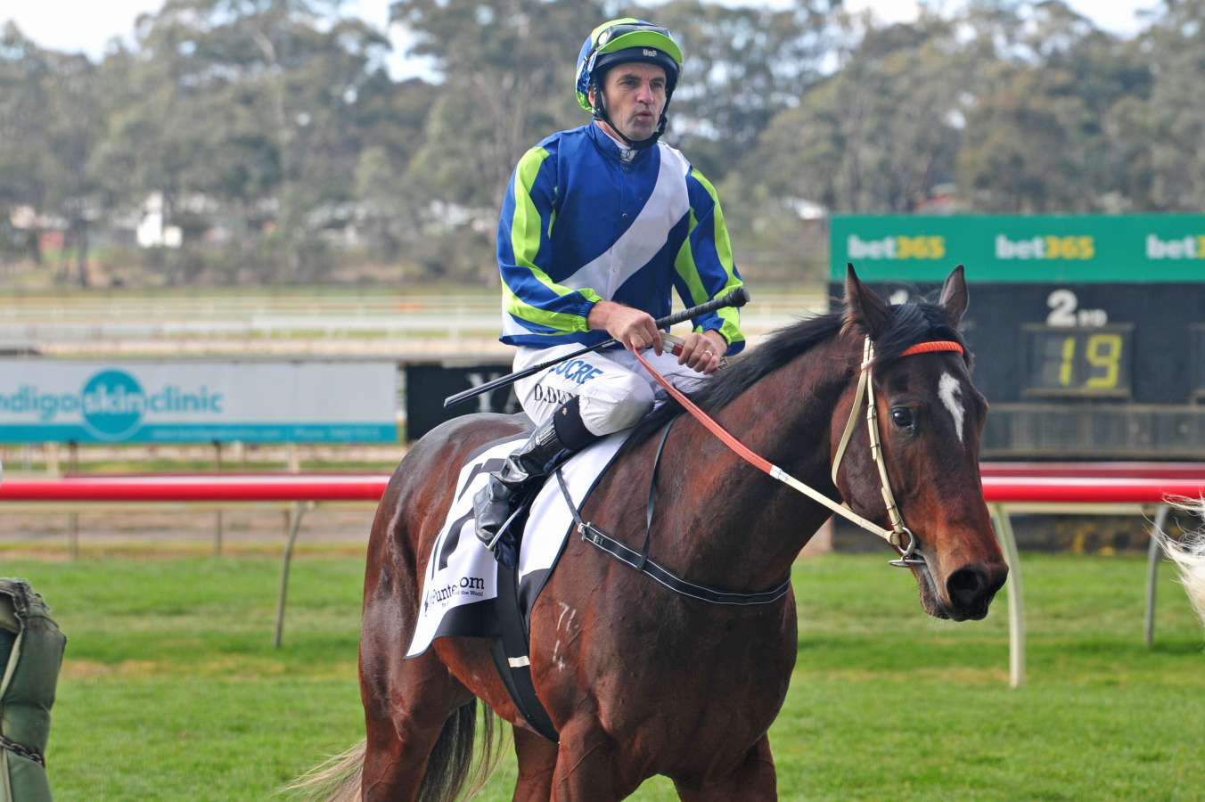 Dwayne Dunn wins on return from suspension
