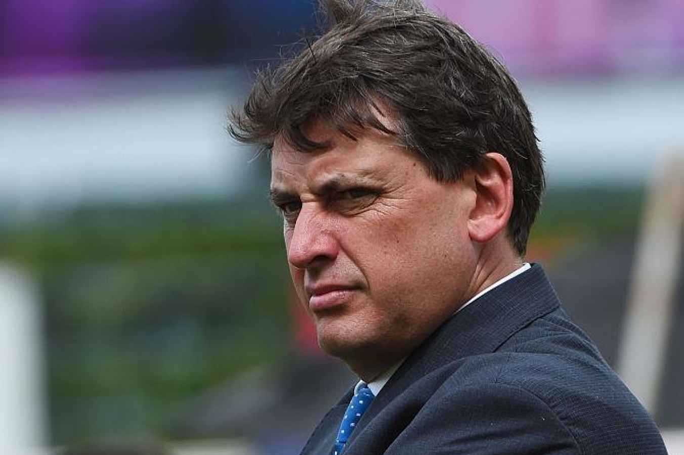 Terry Bailey takes Nikolic supporter to court