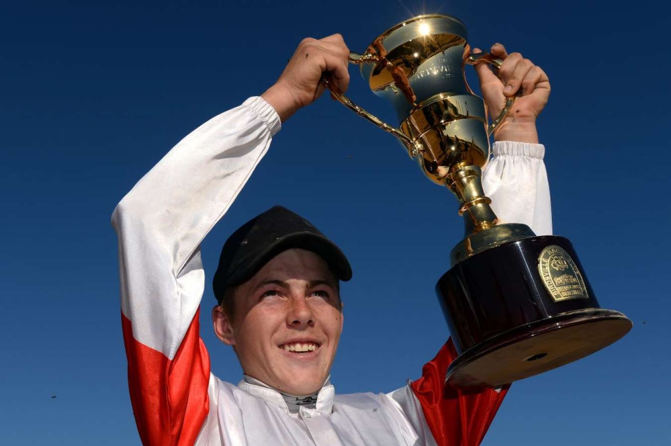 Apprentice out to maintain perfect record aboard promising sprinter