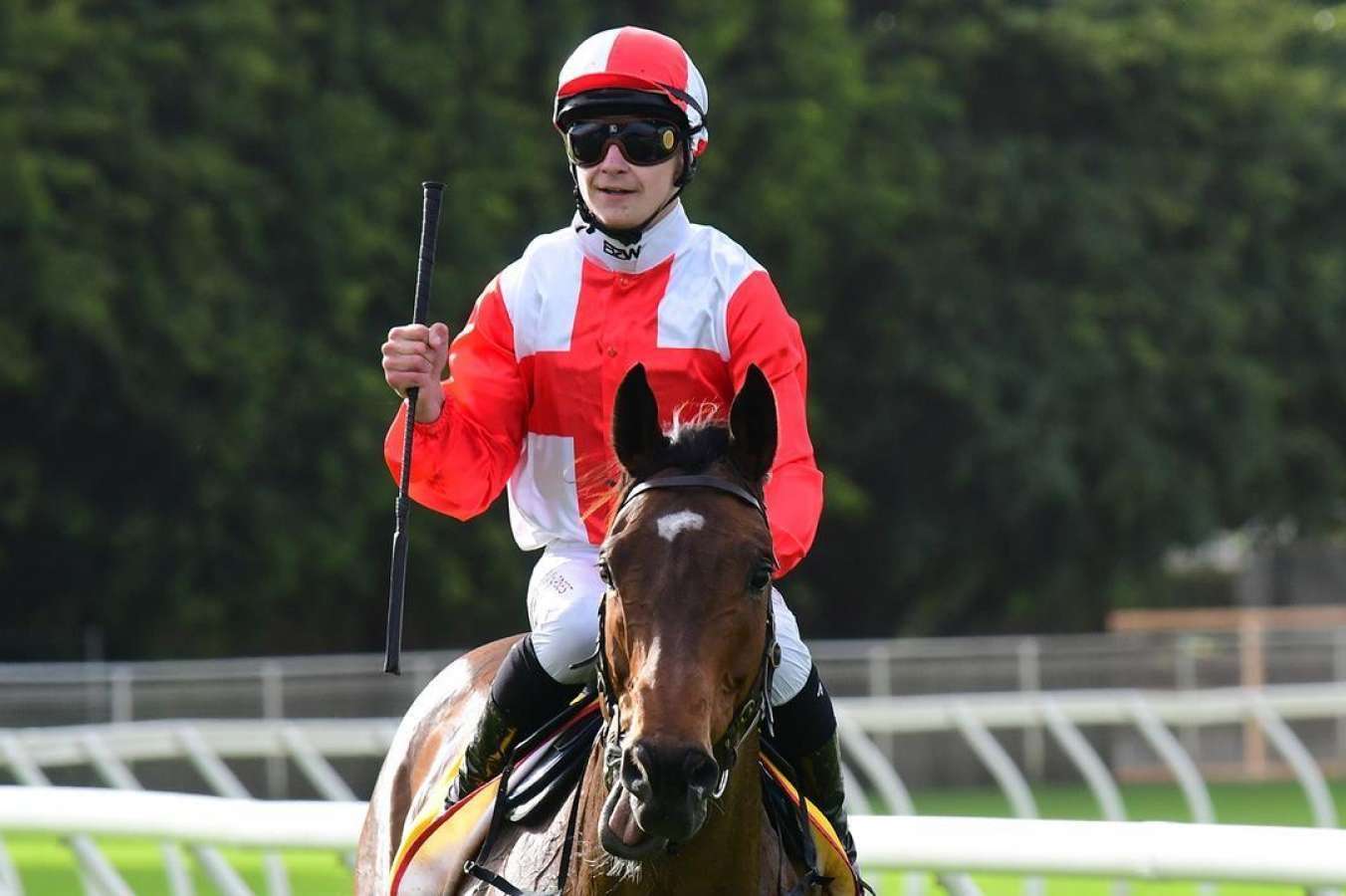 From sleep-in bungle to career highlight - apprentice rides wave at ...