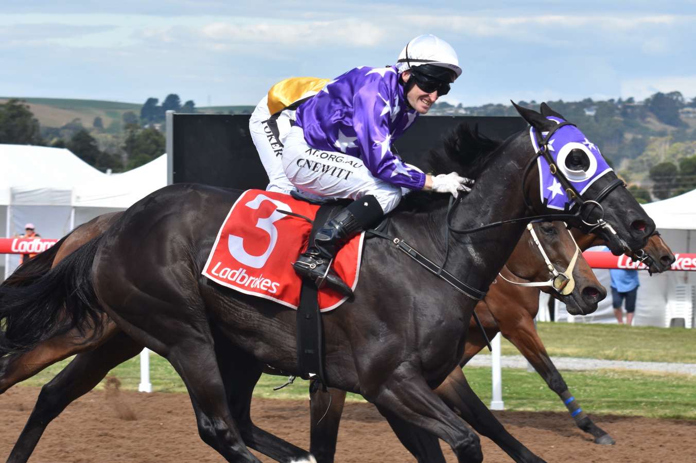 Record-breaking Devonport Cup win for Craig Newitt