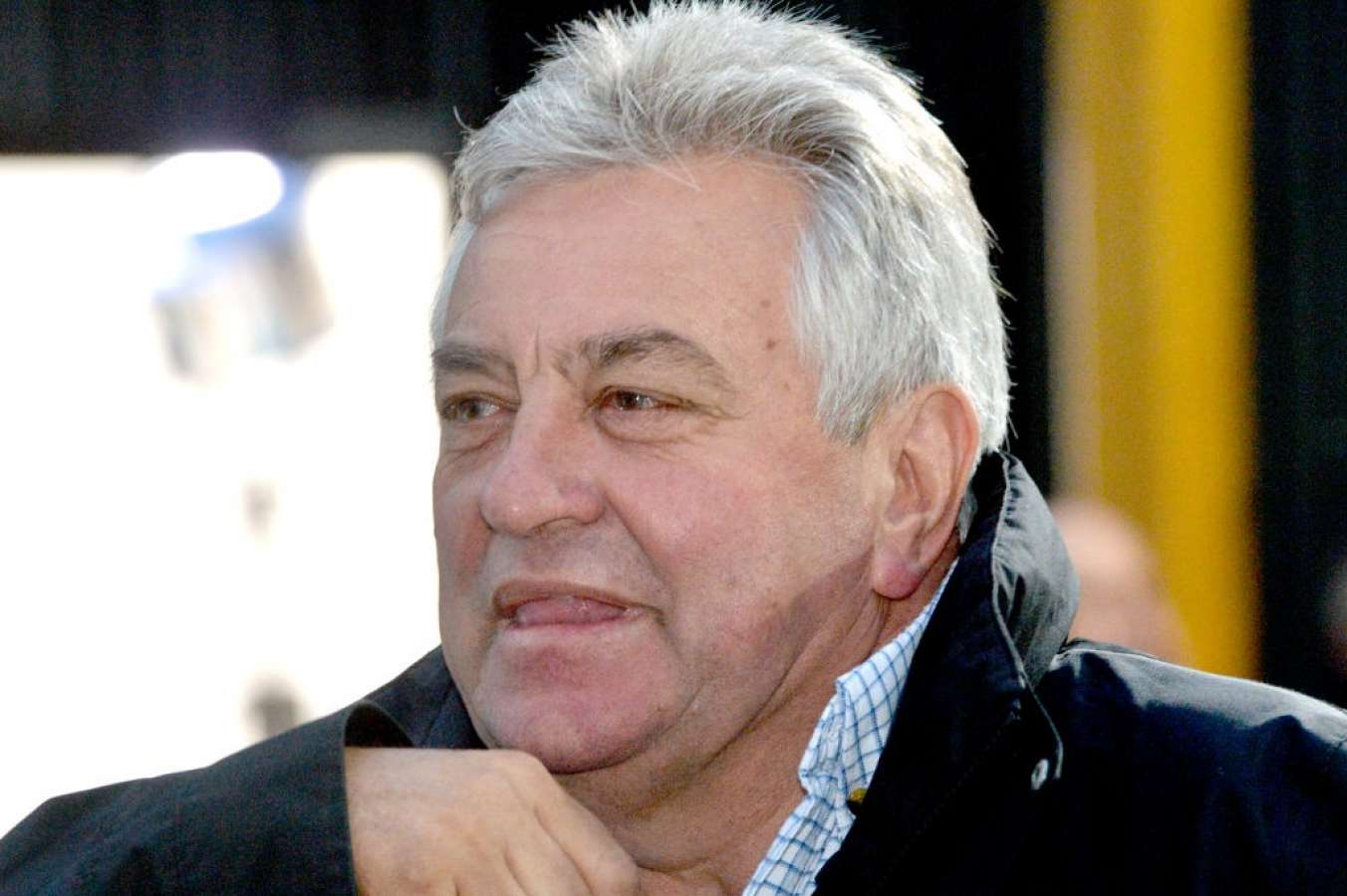 Gelding El Diez wins after being sold on the way to the track