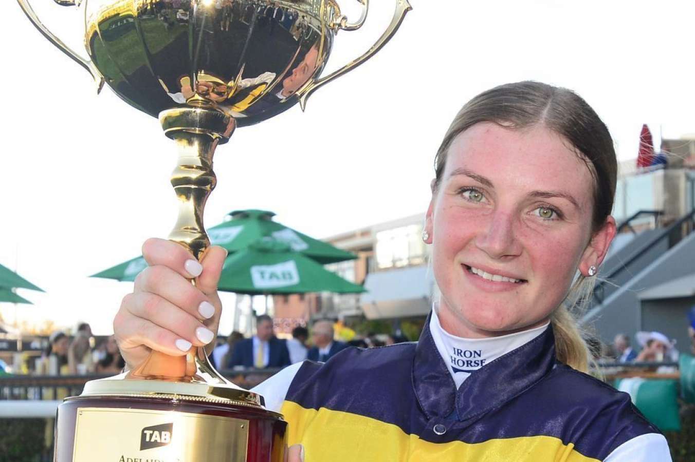 Adelaide Cup: Persan drifts with no replacement named for Jamie Kah