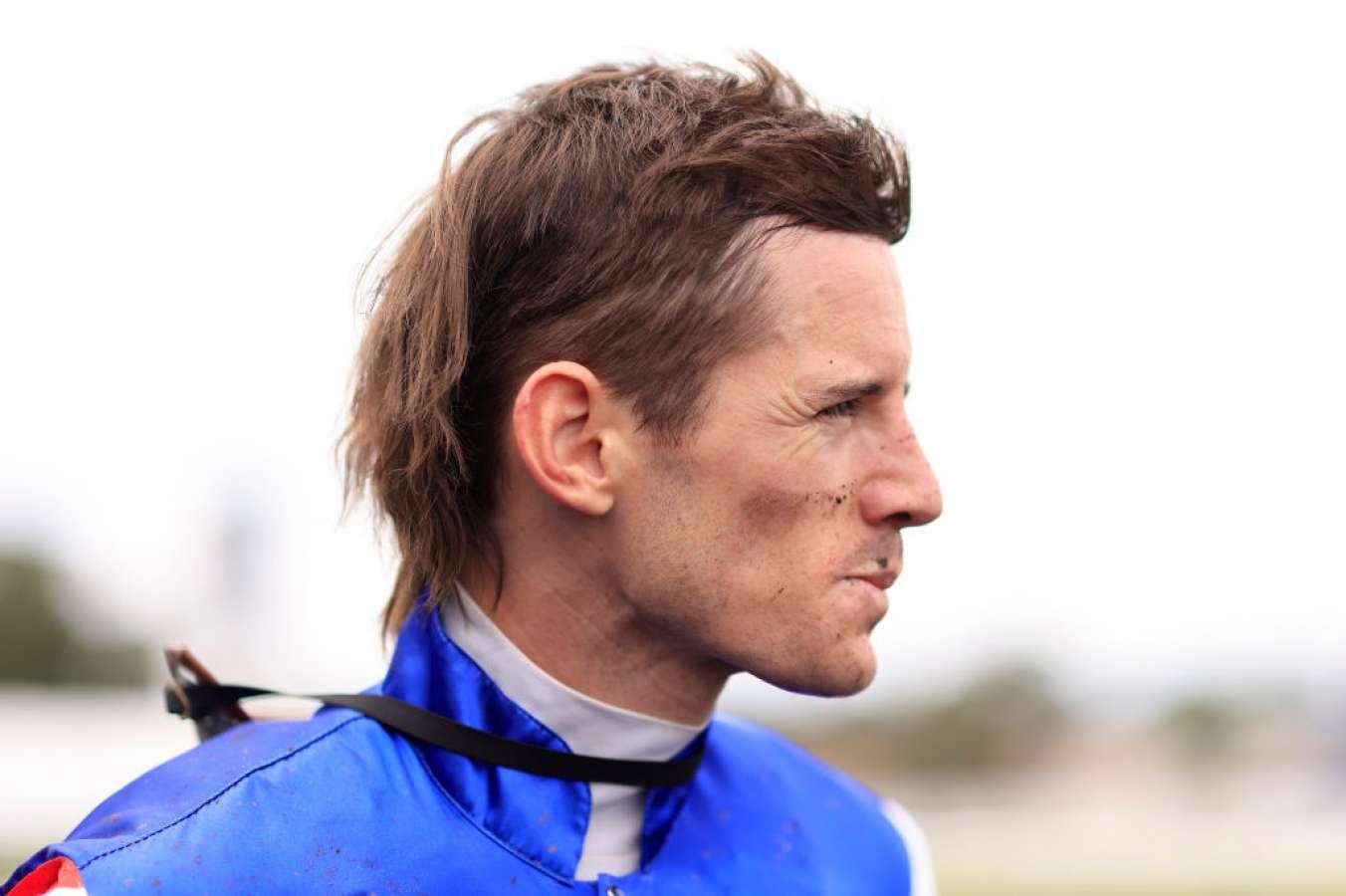 Jason Collett prepares to lose mullet after Golden Slipper