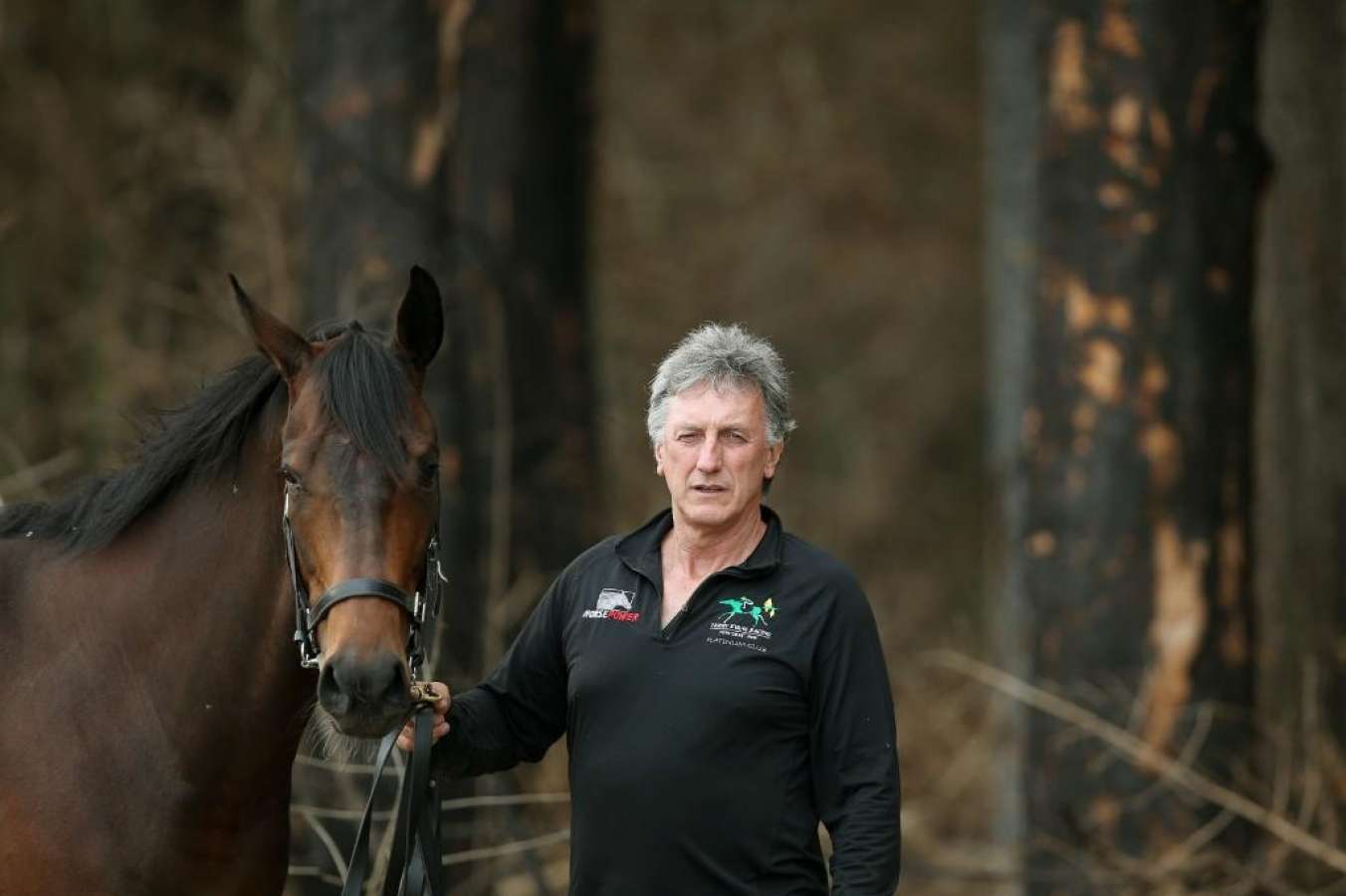 Trainer Terry Evans and his horses survive two bushfires in as many weeks