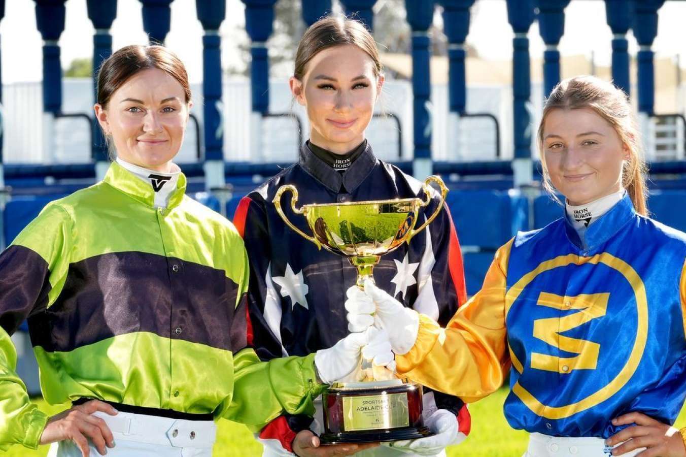 Leading apprentice Rochelle Milnes unfazed by wide gate for Silent ...