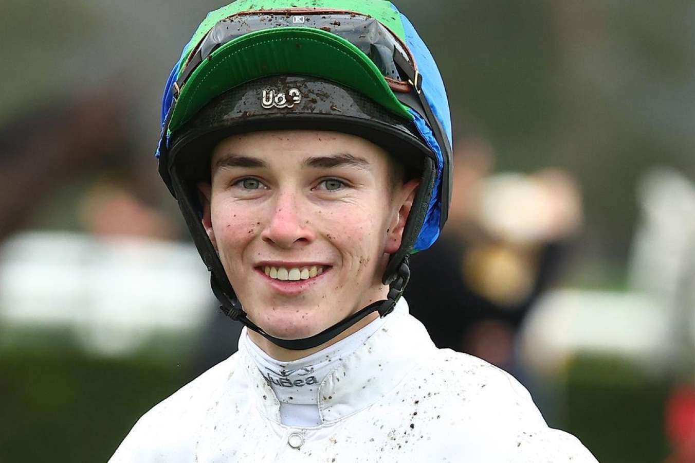 Zac Lloyd shines in Dark Jewel as hot streak continues